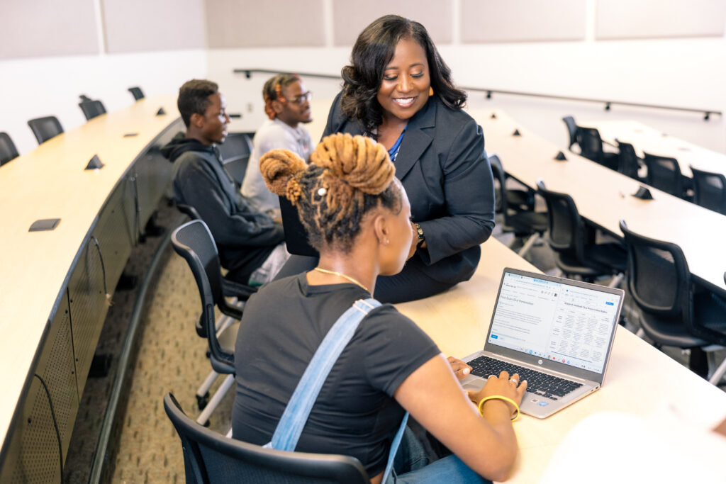 Digital Teaching: Leveraging Digital Learning Tools and Resources to ...